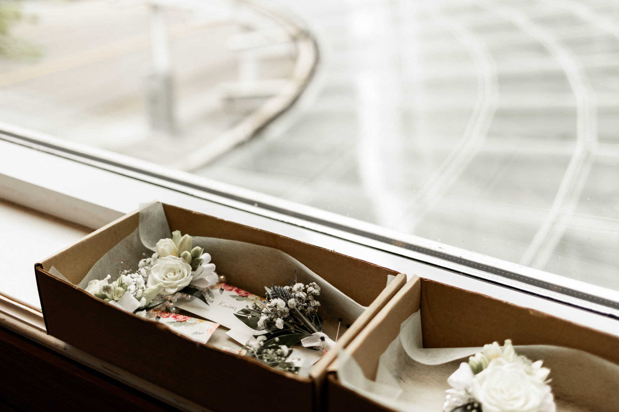 Downtown Vancouver Marriott Pinnacle Wedding - amandareedphotos.com