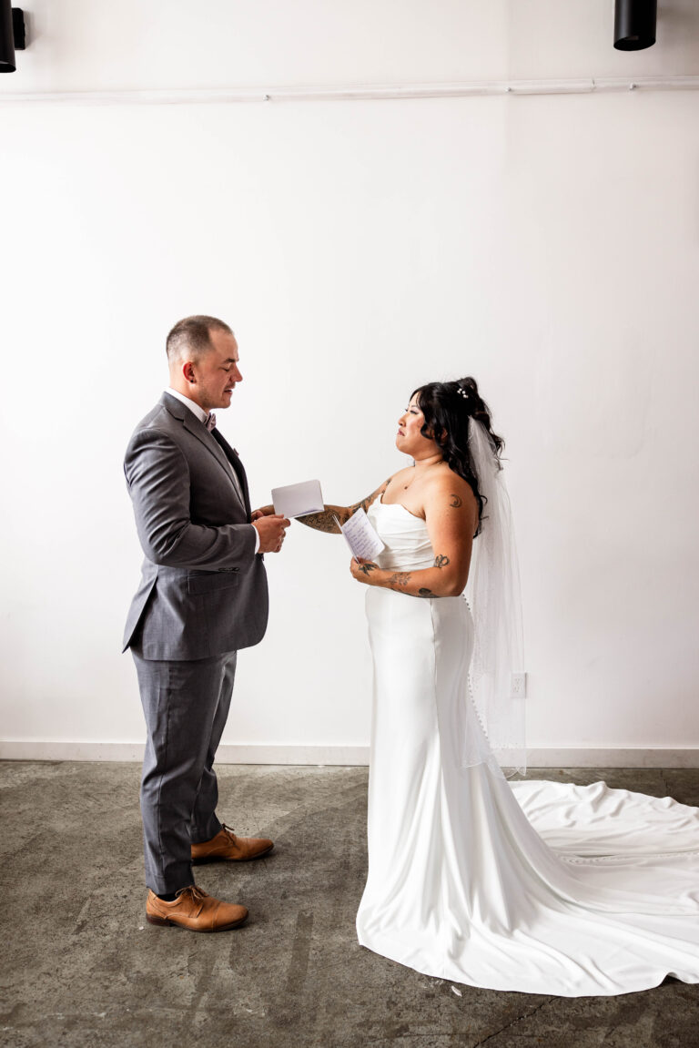 Modern Wedding in Victoria, BC - amandareedphotos.com