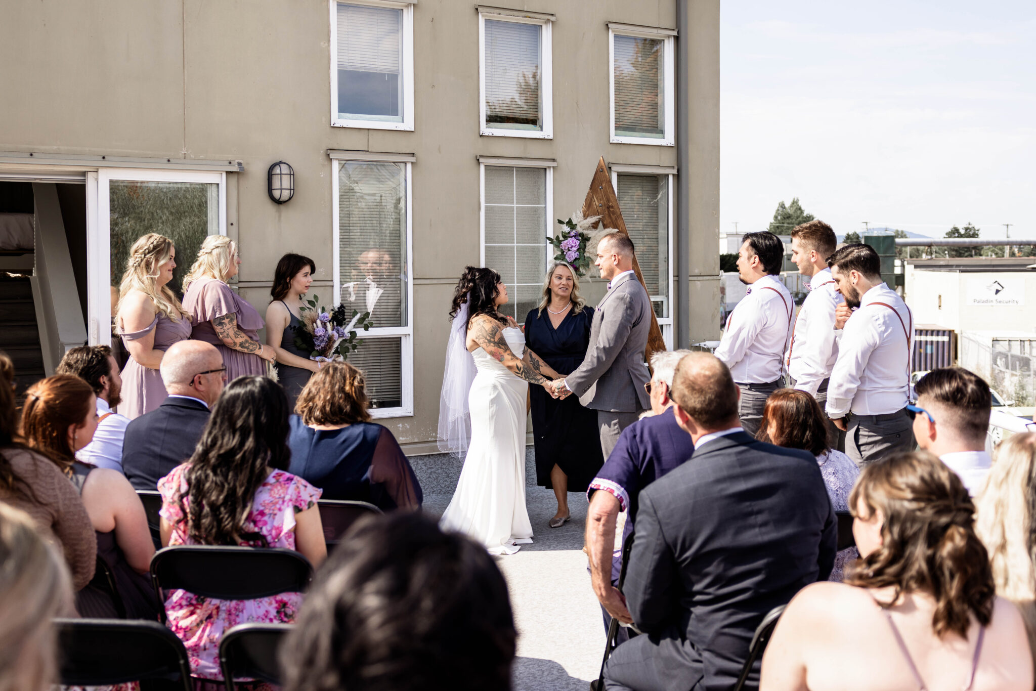 Modern Wedding in Victoria, BC - amandareedphotos.com