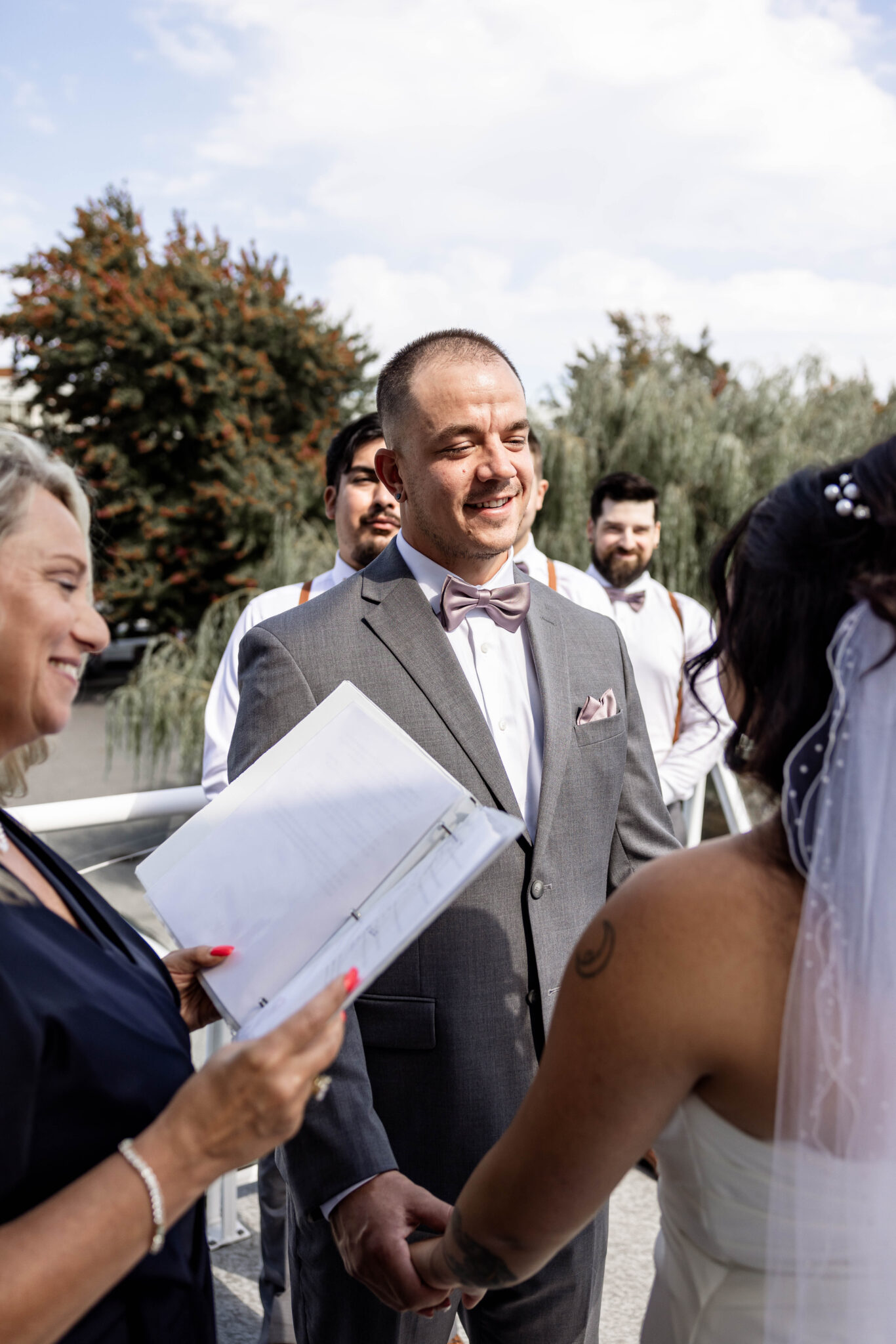 Modern Wedding in Victoria, BC - amandareedphotos.com