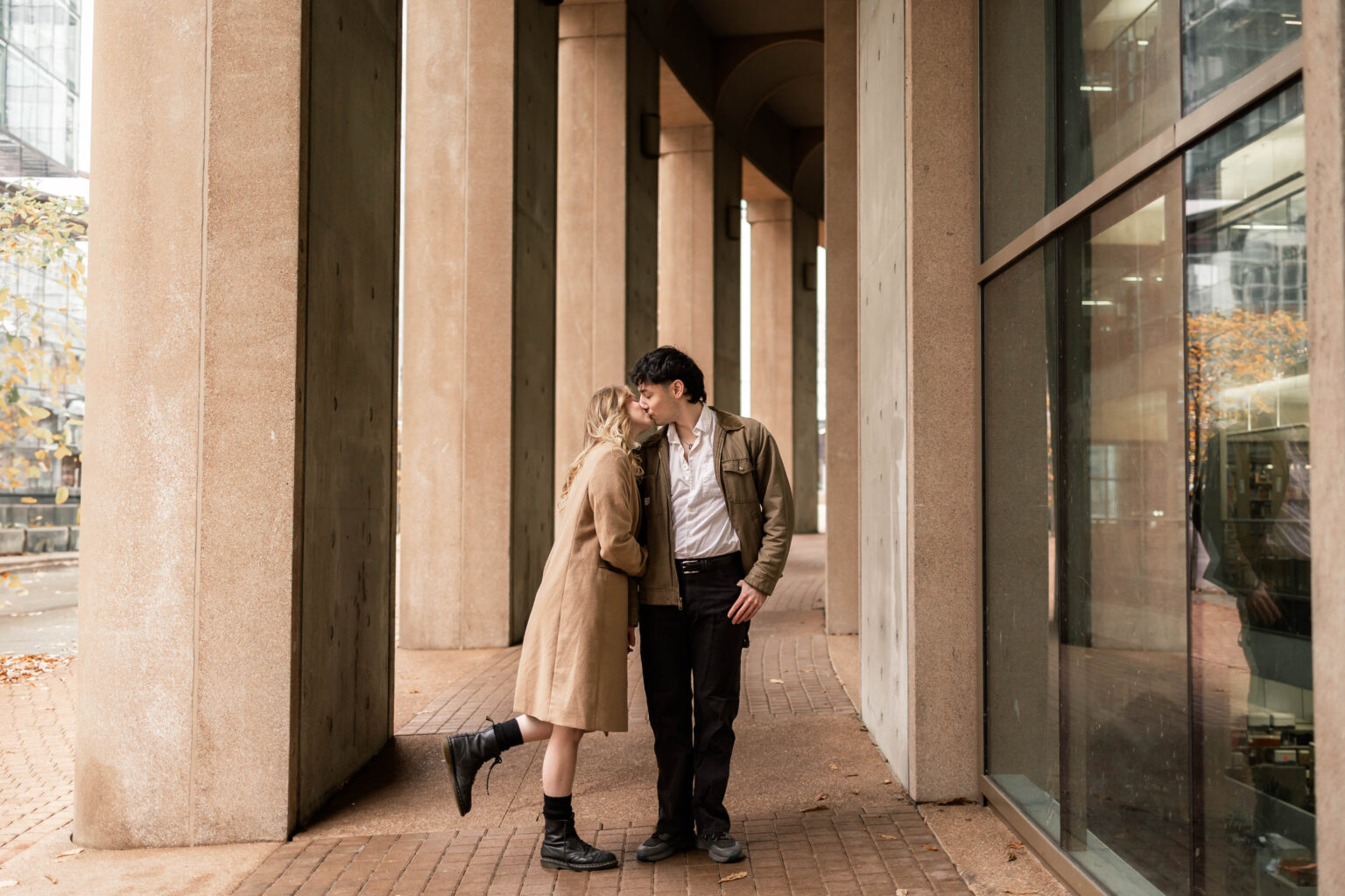 Editorial Couples Shoot Downtown Vancouver - amandareedphotos.com